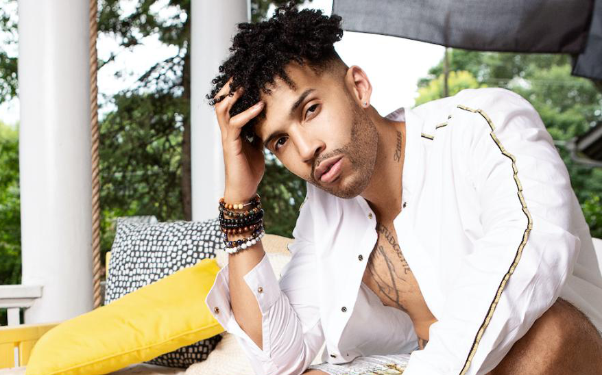 An interview with singer song writer Larry Carter II - Heart & Soul